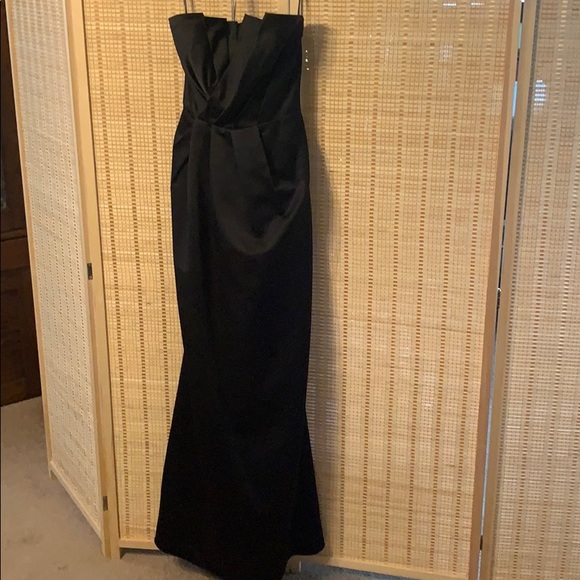 Vera Wang | Dresses | Vera Wang Black Floorlength Bridesmaid Dress ...